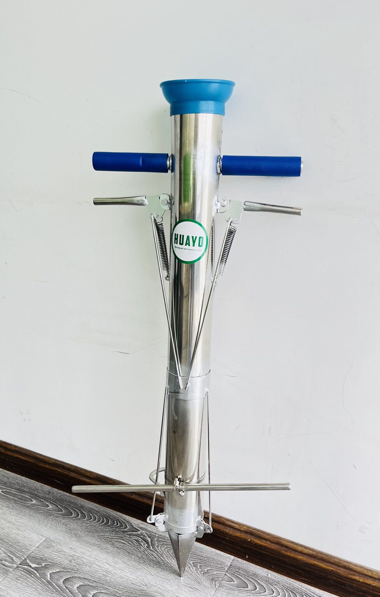 Handy Seedling Transplanter - HUAYO AGRO MACHINE