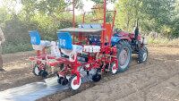 Cabbage Transplanter - HUAYO AGRO MACHINE