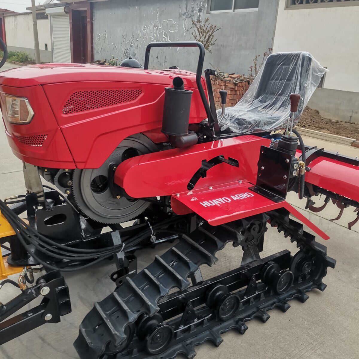 Crawler Tractor Backhoe - HUAYO AGRO MACHINE