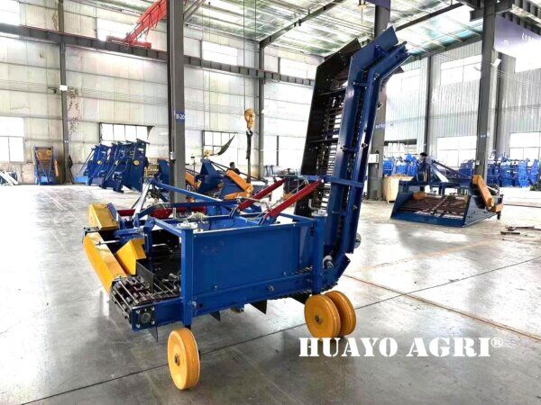 HPHT-1100 Auto loading Potato Harvester - HUAYO AGRO MACHINE